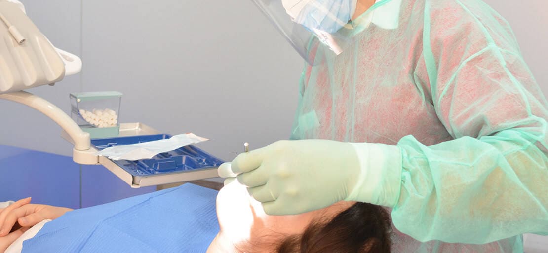 Labios hinchados: causas y soluciones | Ferrus&Bratos