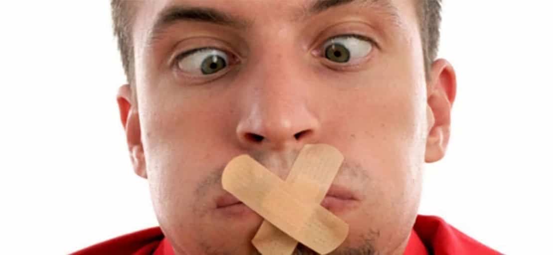 Mal aliento: qué lo produce y cómo quitarlo | Ferrus&Bratos