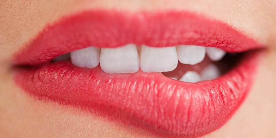 Labios hinchados: causas, soluciones y cuándo preocuparse | Clínica ...