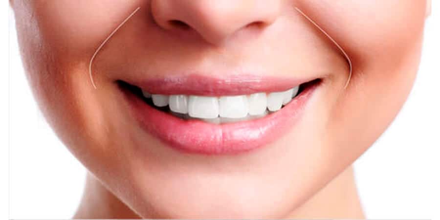 El surco nasogeniano, ¿por qué aparece y cómo prevenirlo?